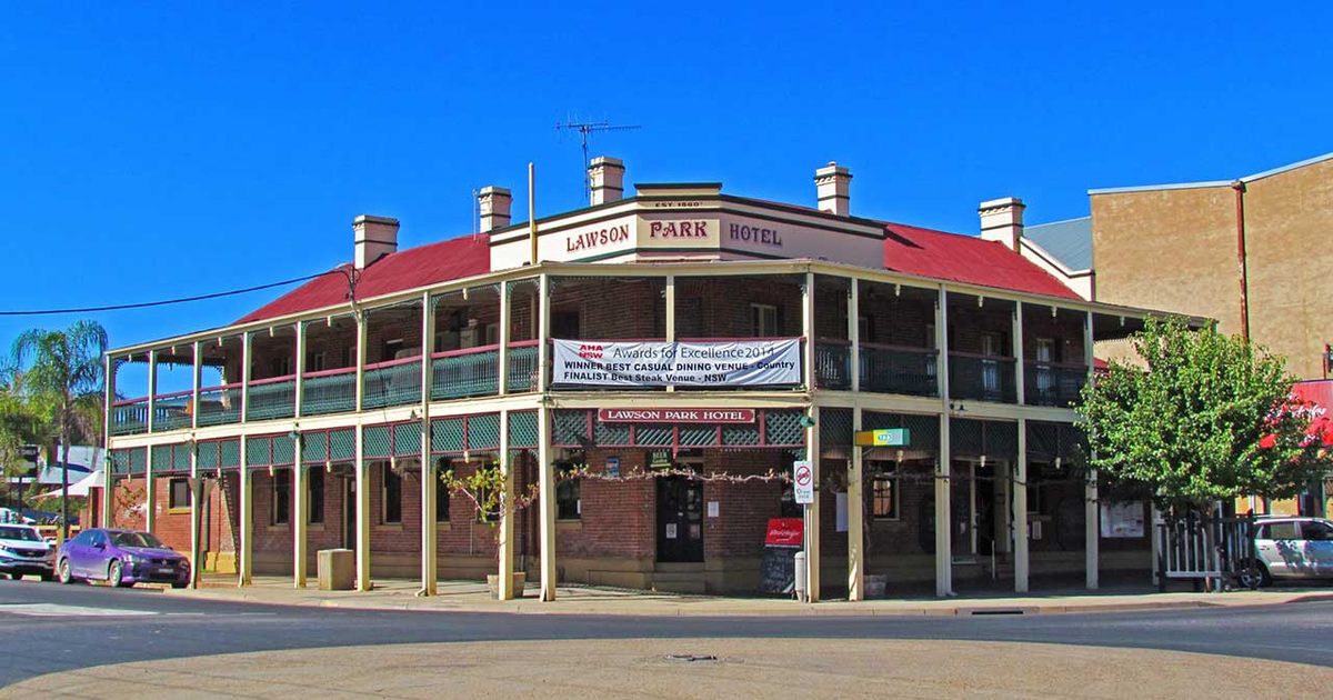 Big price tipped for 165-year-old Mudgee pub - Green Street News