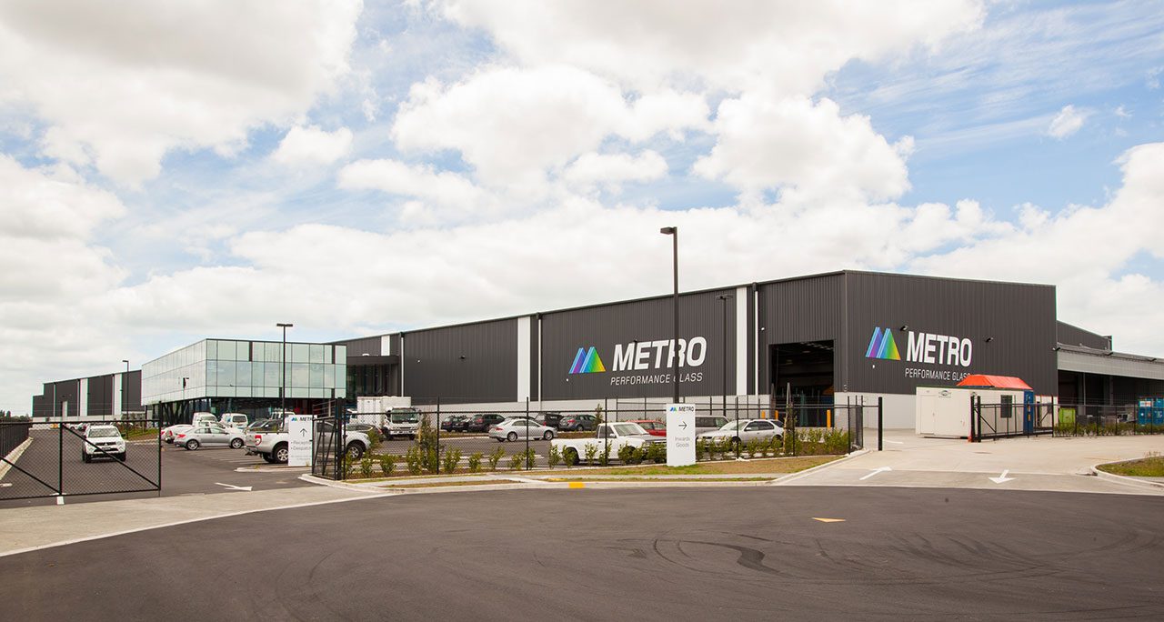 Metro Performance Glass slumps to a loss result - Green Street News