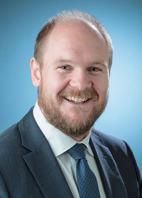 It takes two, Simonds appoints joint CEO - Green Street News