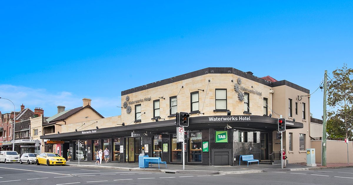 Lantern taps into demand with Waterworks - Green Street News