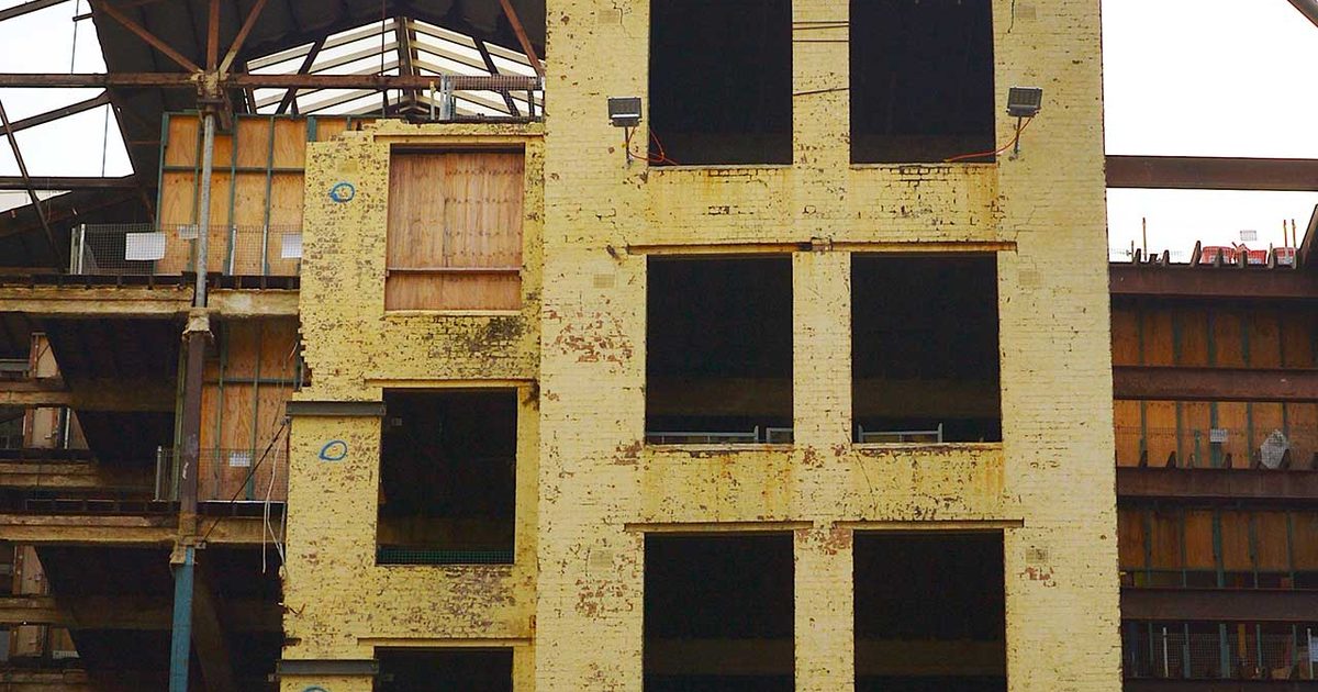 Watpac digs deeper into the red - Green Street News