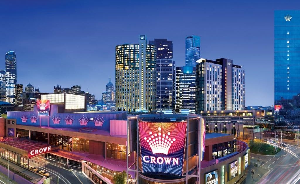 Packer exits overseas and focuses on local hotel REIT - Green Street News