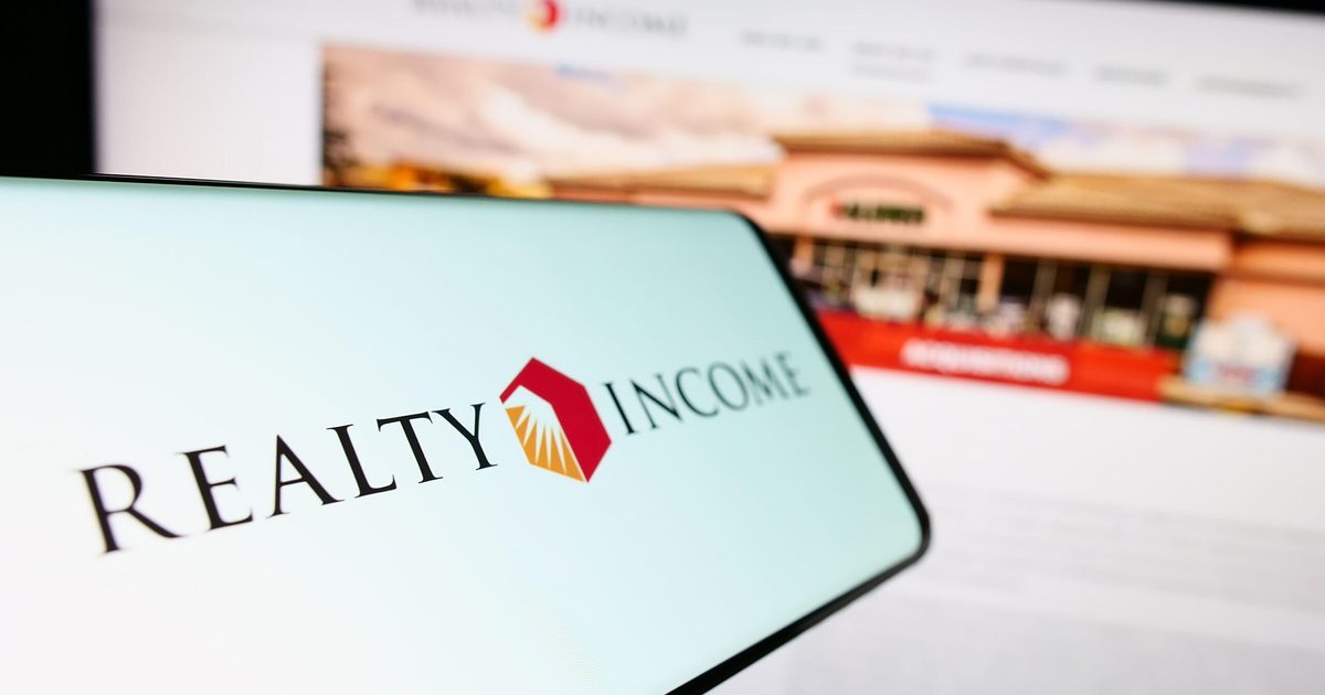 Realty completes €220m Irish retail portfolio acquisition - Green ...