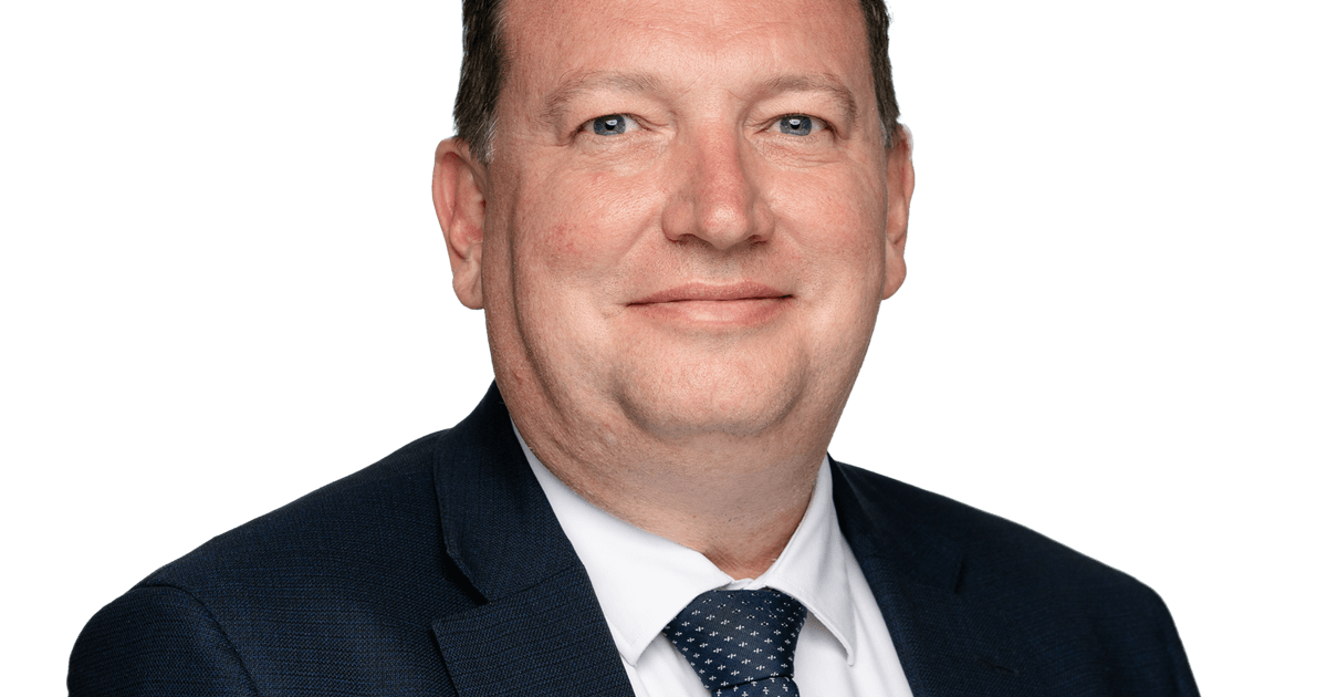 Redrow CEO Matthew Pratt to step down - Green Street News