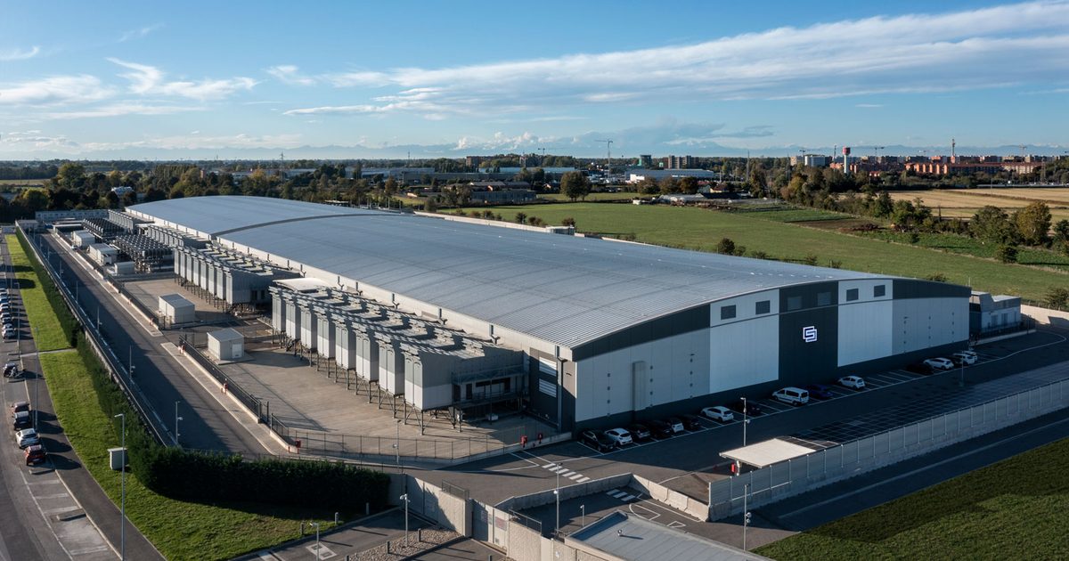 Apollo acquires Stack’s European colocation data centre business ...