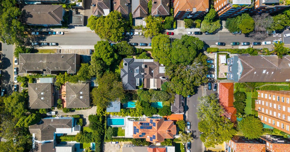 Local families list Double Bay development land - Green Street News