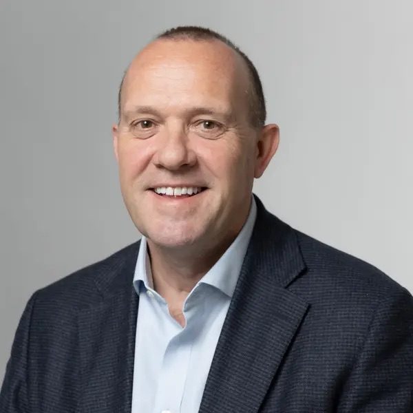 Bruce Robertson - Green Street News