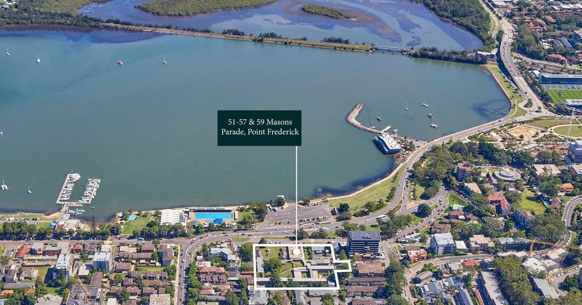 Point Frederick waterfront development site trades in cash sale - Green ...