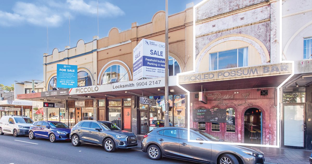 Iconic Sydney bar hits the market - Green Street News