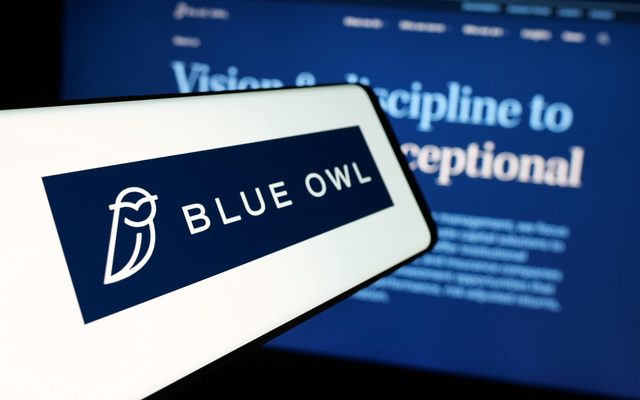 Apollo completes €900m refi for pan-European logistics portfolio ...