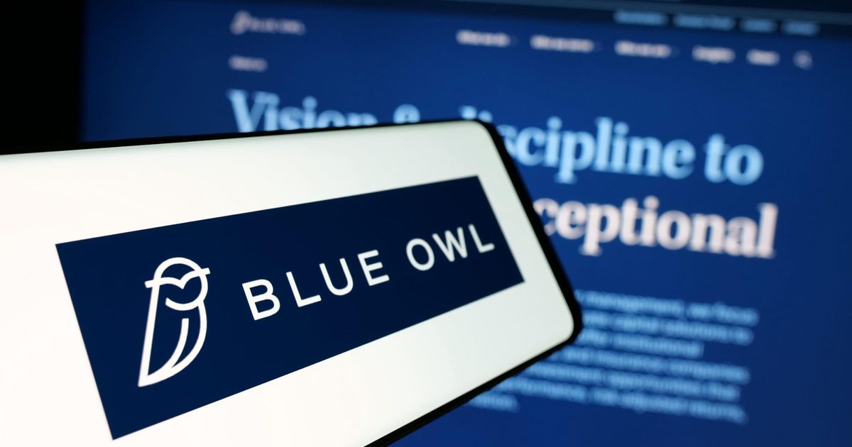 Blue Owl lines up statement £1.3bn UK acquisition - Green Street News