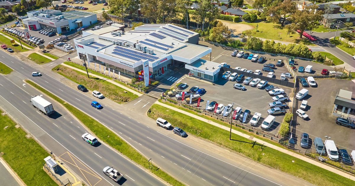 Veteran car dealership owners test market with east Melbourne portfolio ...