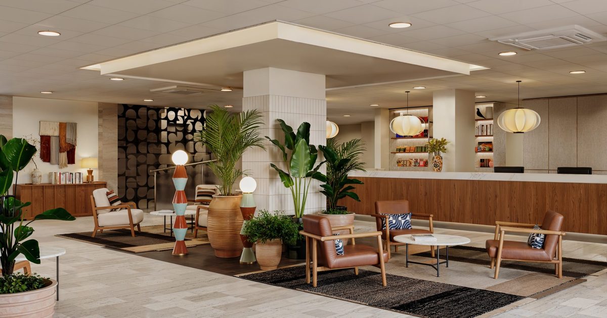 Azora acquires Spanish hotel operator Medplaya - Green Street News