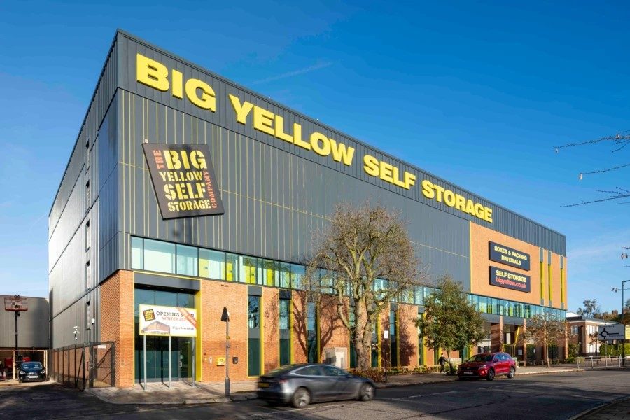 Blackstone confirms scrapping approach for Big Yellow - Green Street News