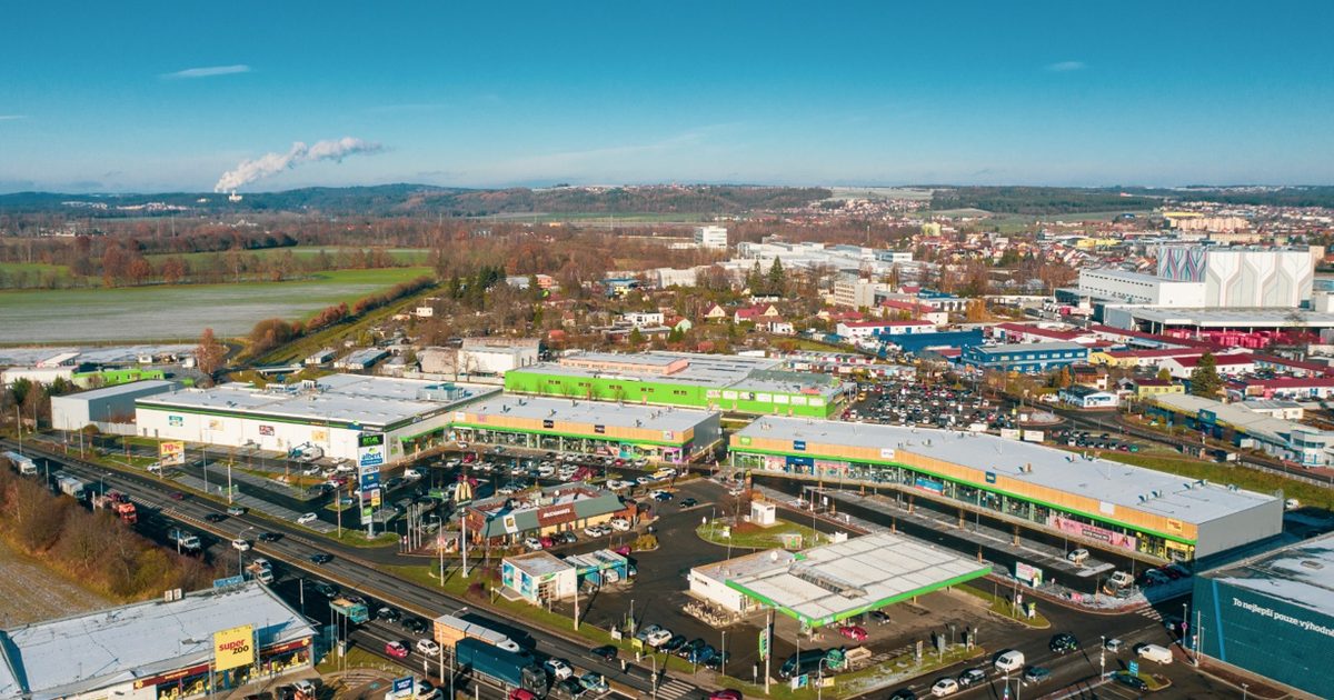 Mitiska REIM offloads €22m Czech retail park - Green Street News