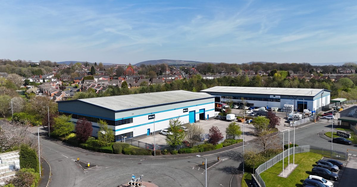 Vengrove makes double logistics acquisition - Green Street News