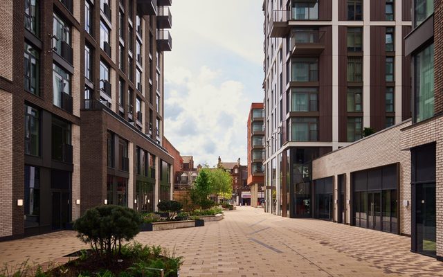 UK real estate investment slips to two-year low - Green Street News