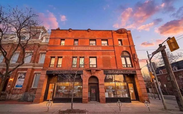 Major institution offloads Toronto apartment buildings - Green Street News