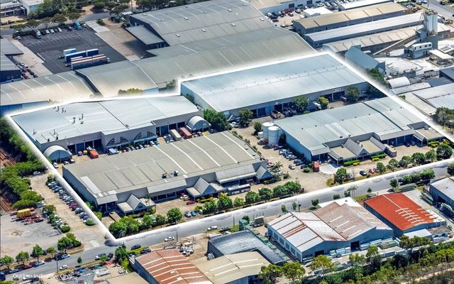 Quanta raising capital to buy SEQ industrial building - Green Street News
