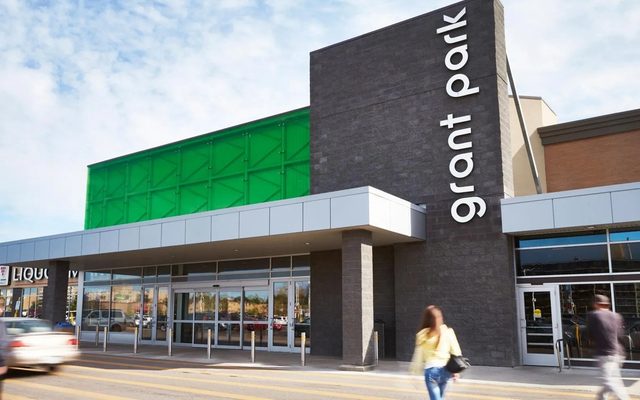 Metro-anchored shopping centre in London priced at 5.75% - Green Street ...